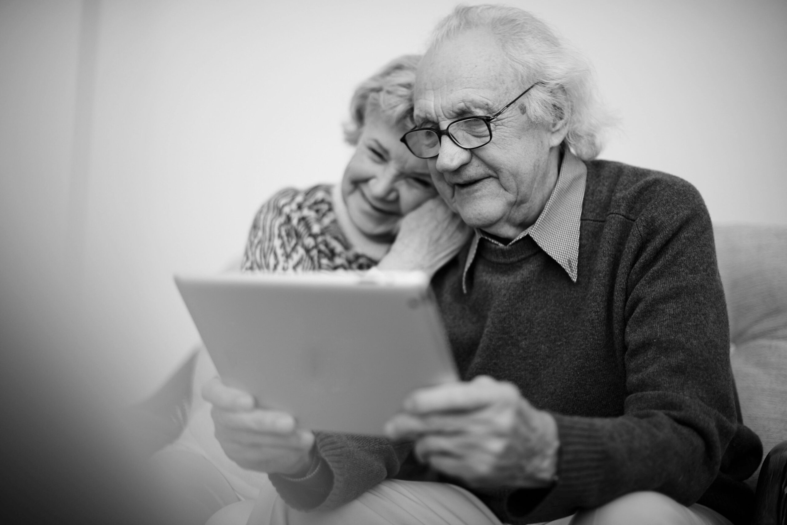 vCare - XR4REHAB, Share for future care